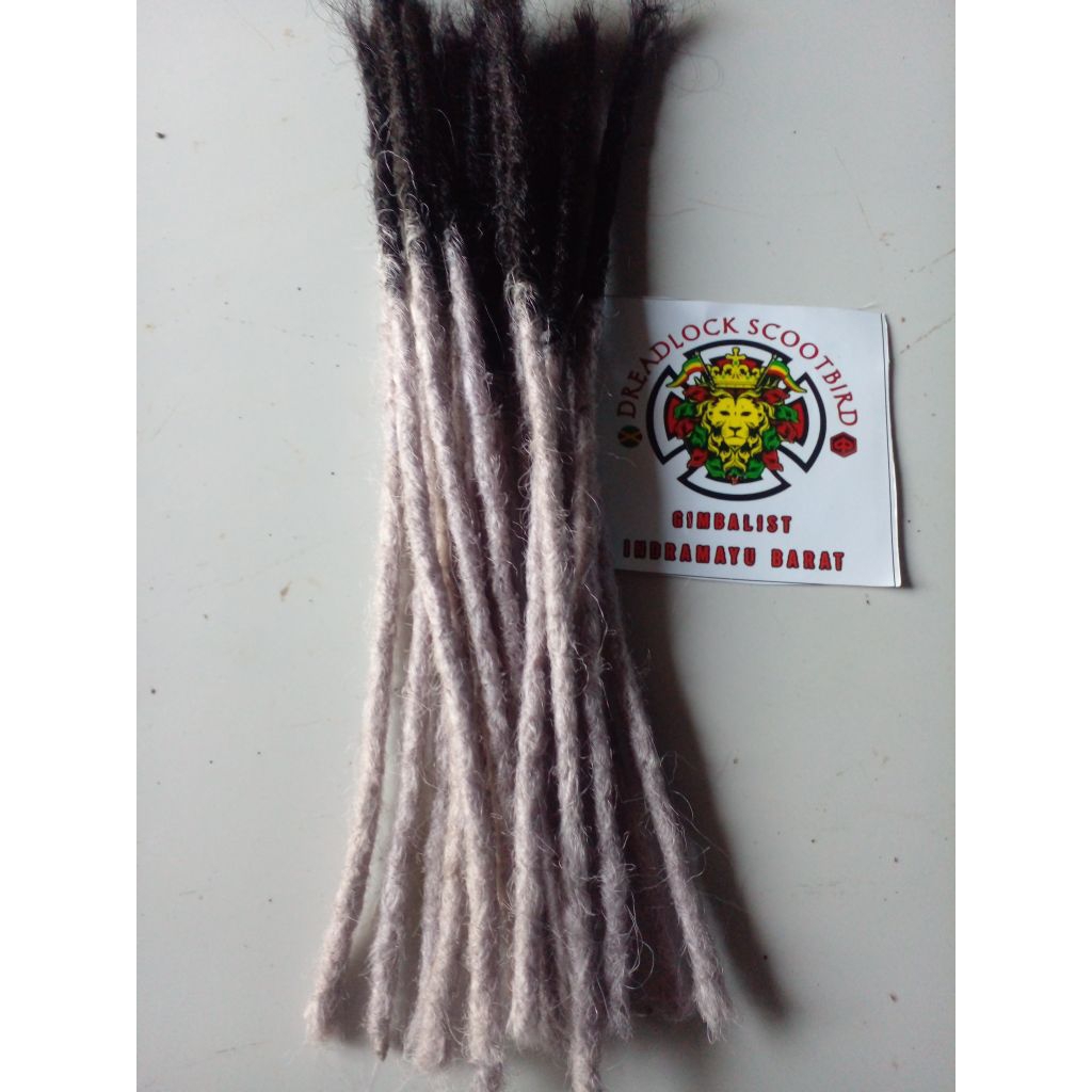 Jual RAMBUT GIMBAL / DREADLOCK SATUAN/20CM | Shopee Indonesia