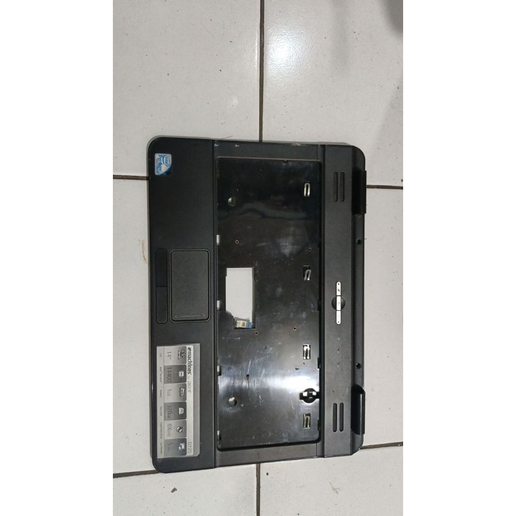 Jual Emachines By Acer D725 Casing Kesing frame keyboard | Shopee Indonesia