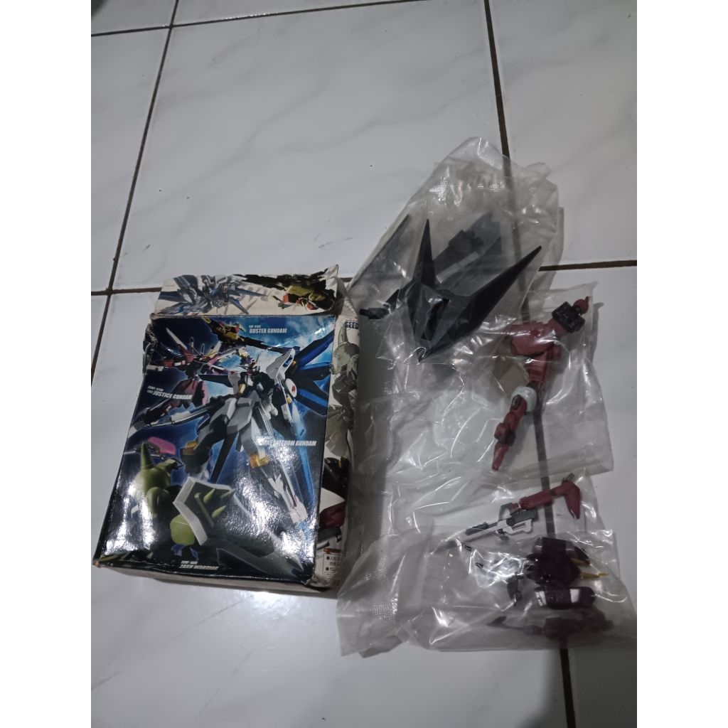 Jual mainan gundam bandai | Shopee Indonesia