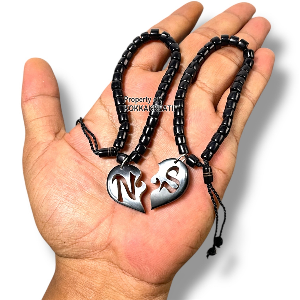Jual Gelang Couple Inisial Nama Kayu Kokka Kaukah Asli Liontin Love ...