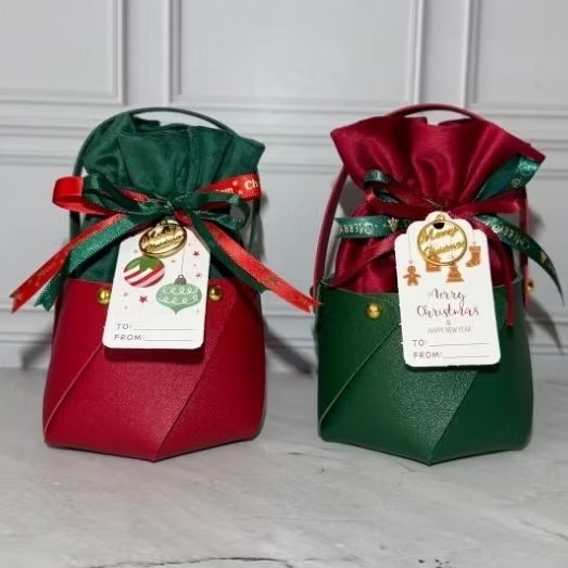 Jual Christmas Hampers / Kado Natal / Bucket Hand Wash and Linen Spray ...