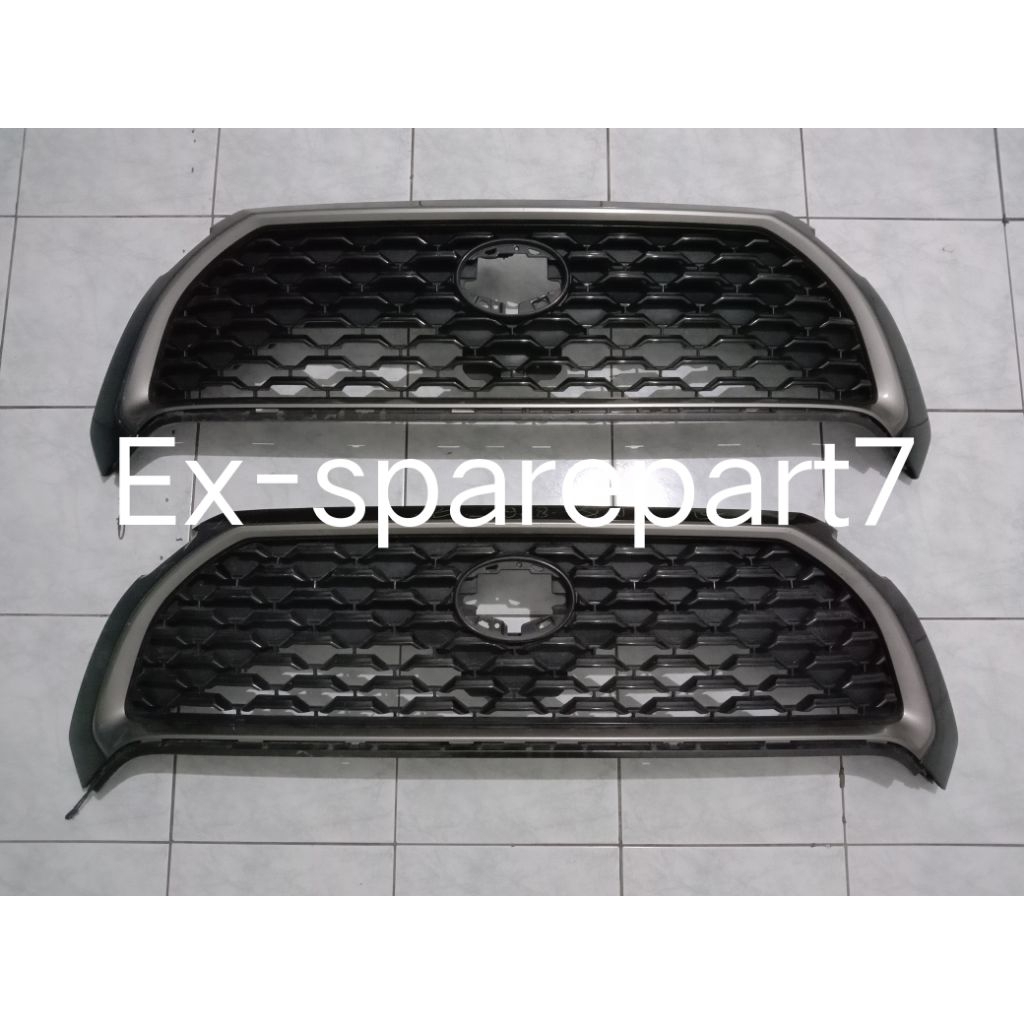 Jual Grille toyota corolla cross grille radiator corolla cross original ...