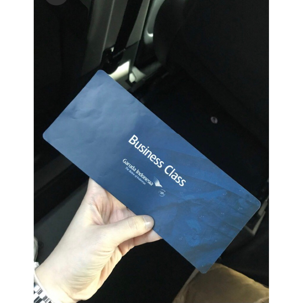 Jual Cover BUSINESS CLASS Boarding Pass GARUDA INDO | Shopee Indonesia