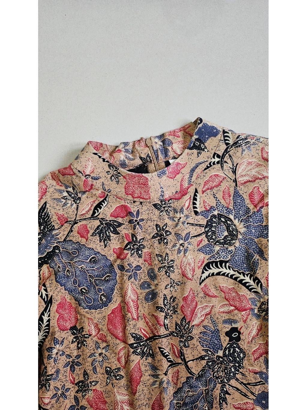 Jual Preloved NONA RARA-Okta 3N T2062,Baju kerja blouse batik wanita ...