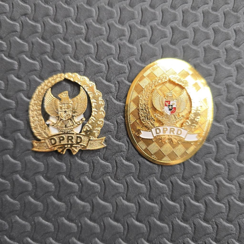 Jual Pin DPRD / Pin Dewan Perwakilan Rakyat Daerah | Shopee Indonesia