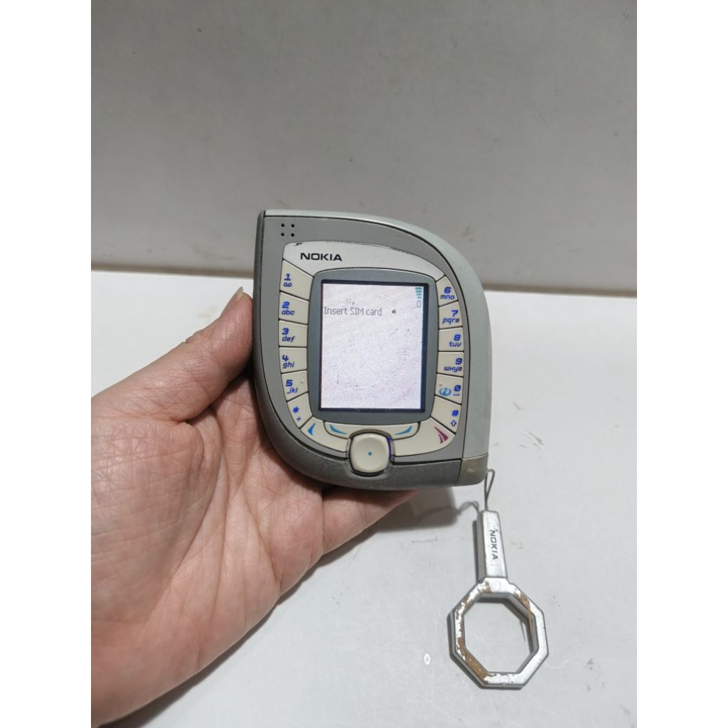Jual NOKIA 7600 DAUN ORIGINAL NORMAL SIAP PAKAI HP JADUL UNIK LANGKA ...