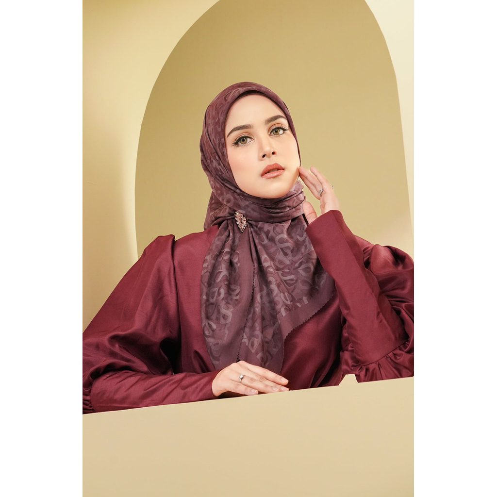 Jual AS IS Buttonscarves Samla Apple Butter Parfum | Shopee Indonesia