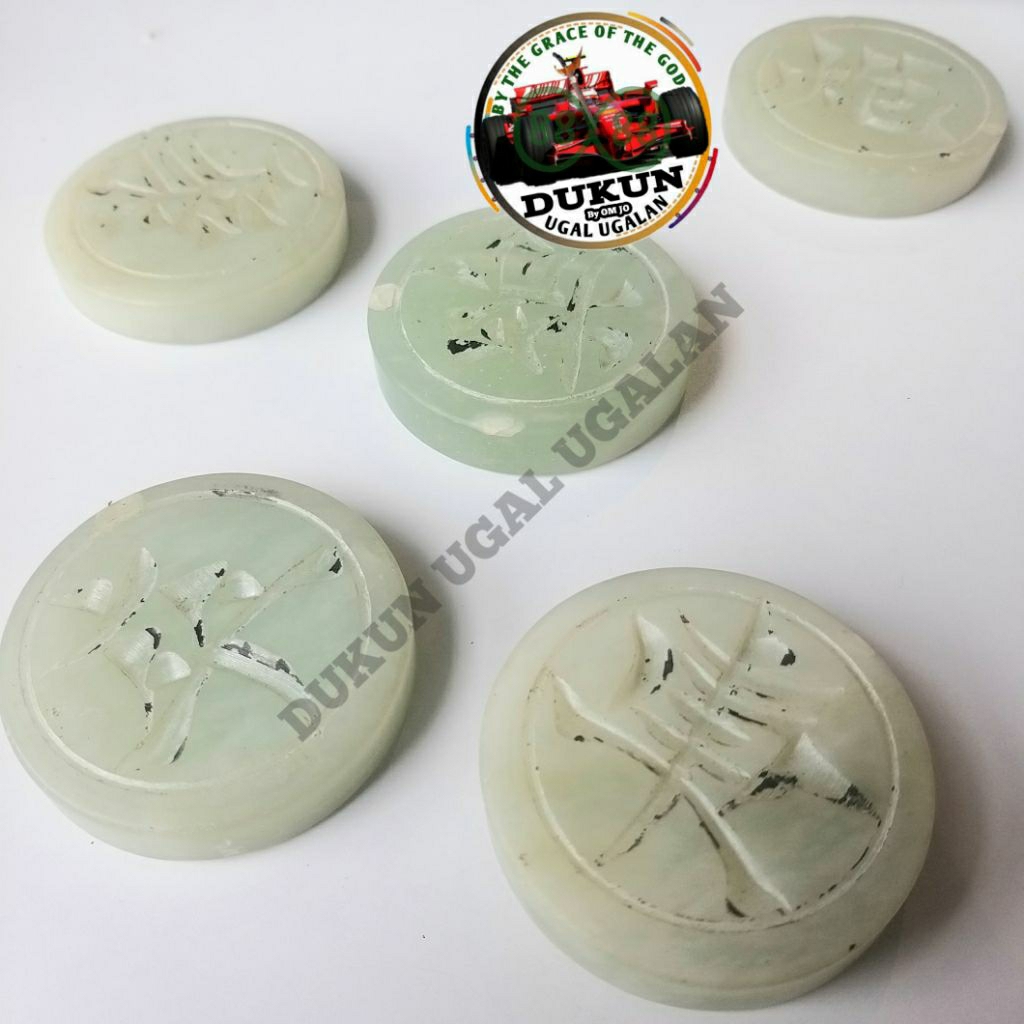 Jual Ultimate Luck Batu Permata Giok Bentuk Koin Ukiran Kanji Rahasia ...