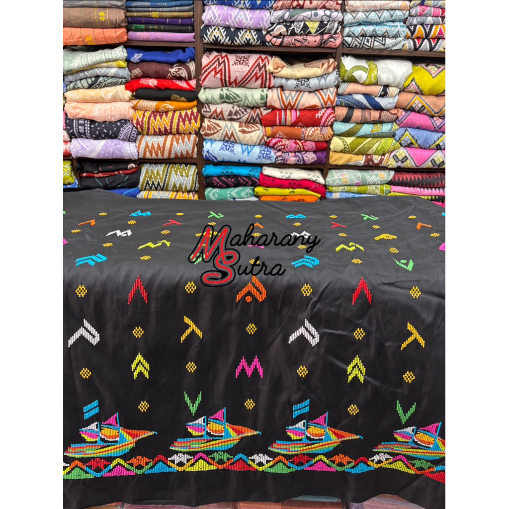 Jual kain meteran tenun ikat motif lontara dan phinisi | Shopee Indonesia