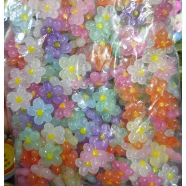 Jual manik bunga Daisy kecil mix warna isi 1 pon ( sktr 300pcs ...