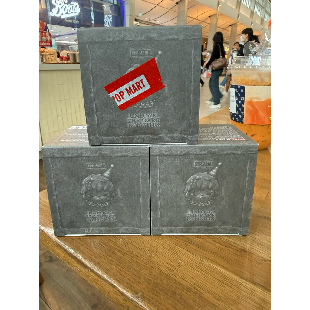 Jual [READY] Hirono Monsters’ Carnival Base | Shopee Indonesia
