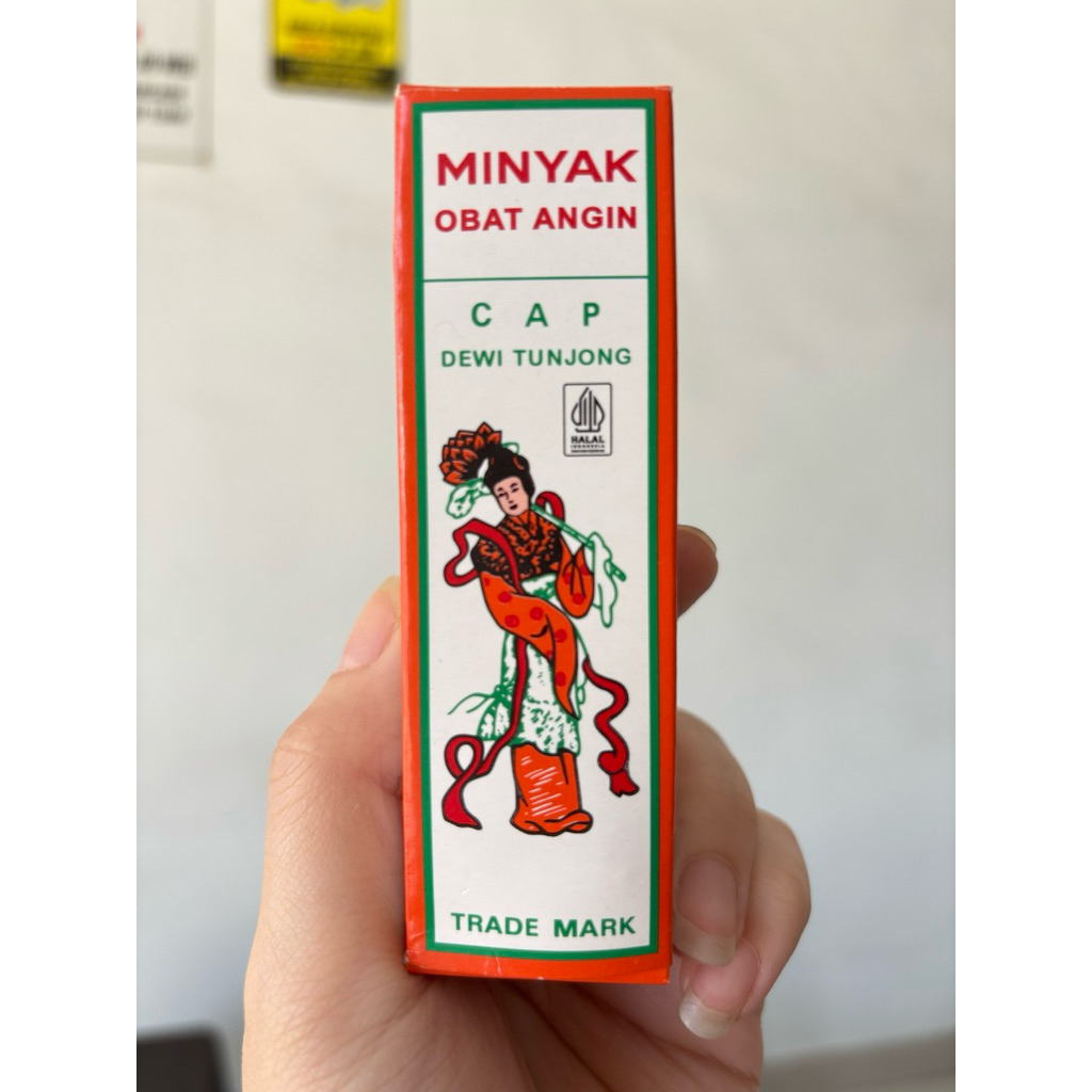 Jual MINYAK OBAT CAP DEWI TUNJONG (8 ml) / LOTUS ANGEL BRAND | Shopee ...