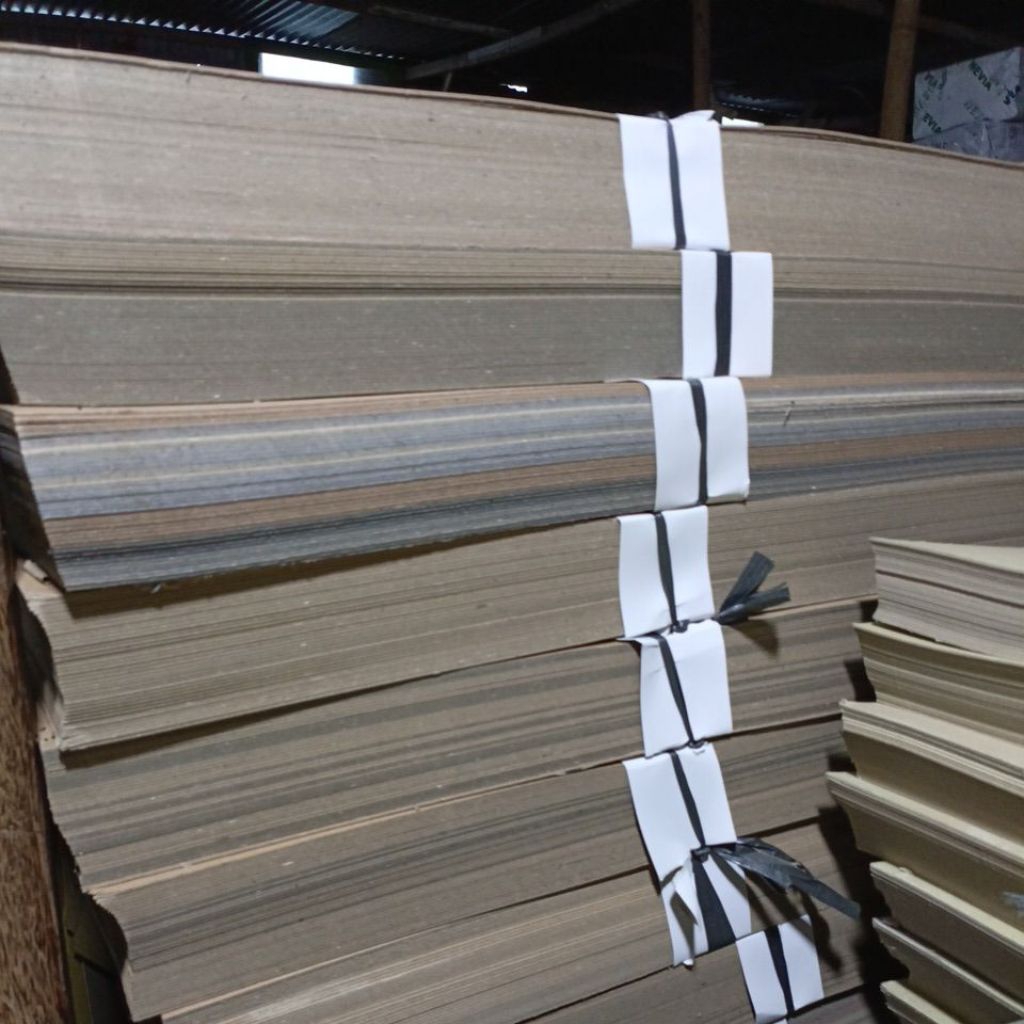 Jual kertas karton yellow board request ukuran no 40 -+ 2mm | Shopee ...