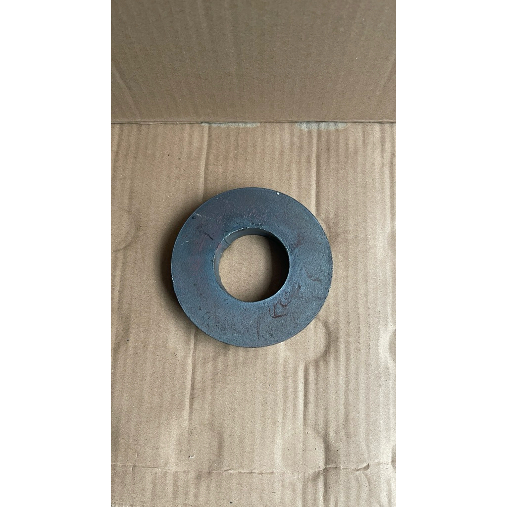 Jual Besi plat bulat tebal 3mm diameter 135mm lobang 45mm | Shopee ...