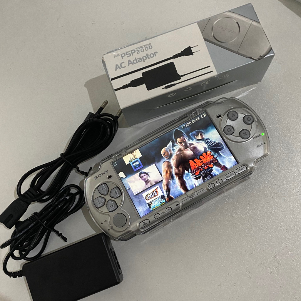Jual PSP 3000 SILVER fullgame 32gb | Shopee Indonesia