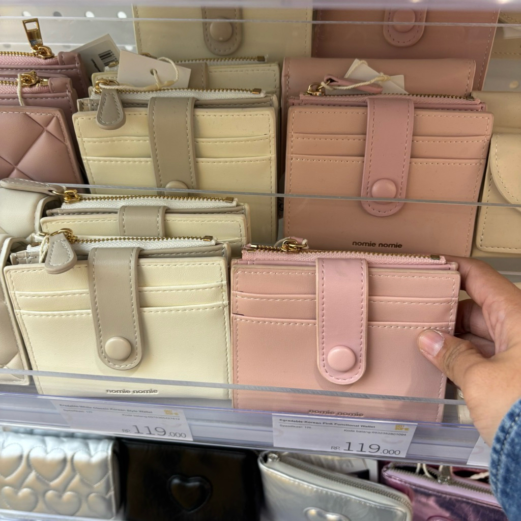 Jual dompet cardholder bifold wallet oh some kkv | Shopee Indonesia