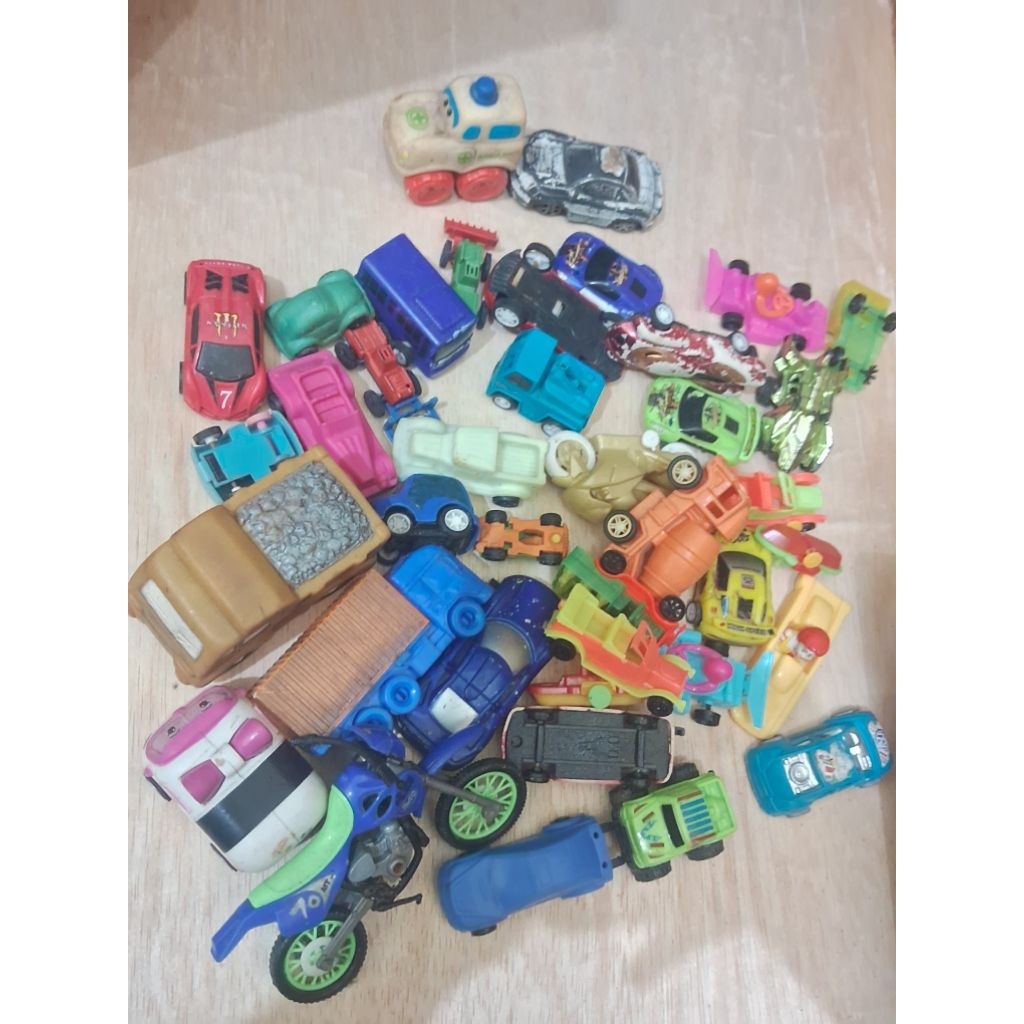 Jual Mainan Mobil Kendaraan Plastik MURAH MERIAH Murmer Vintage Lawas ...