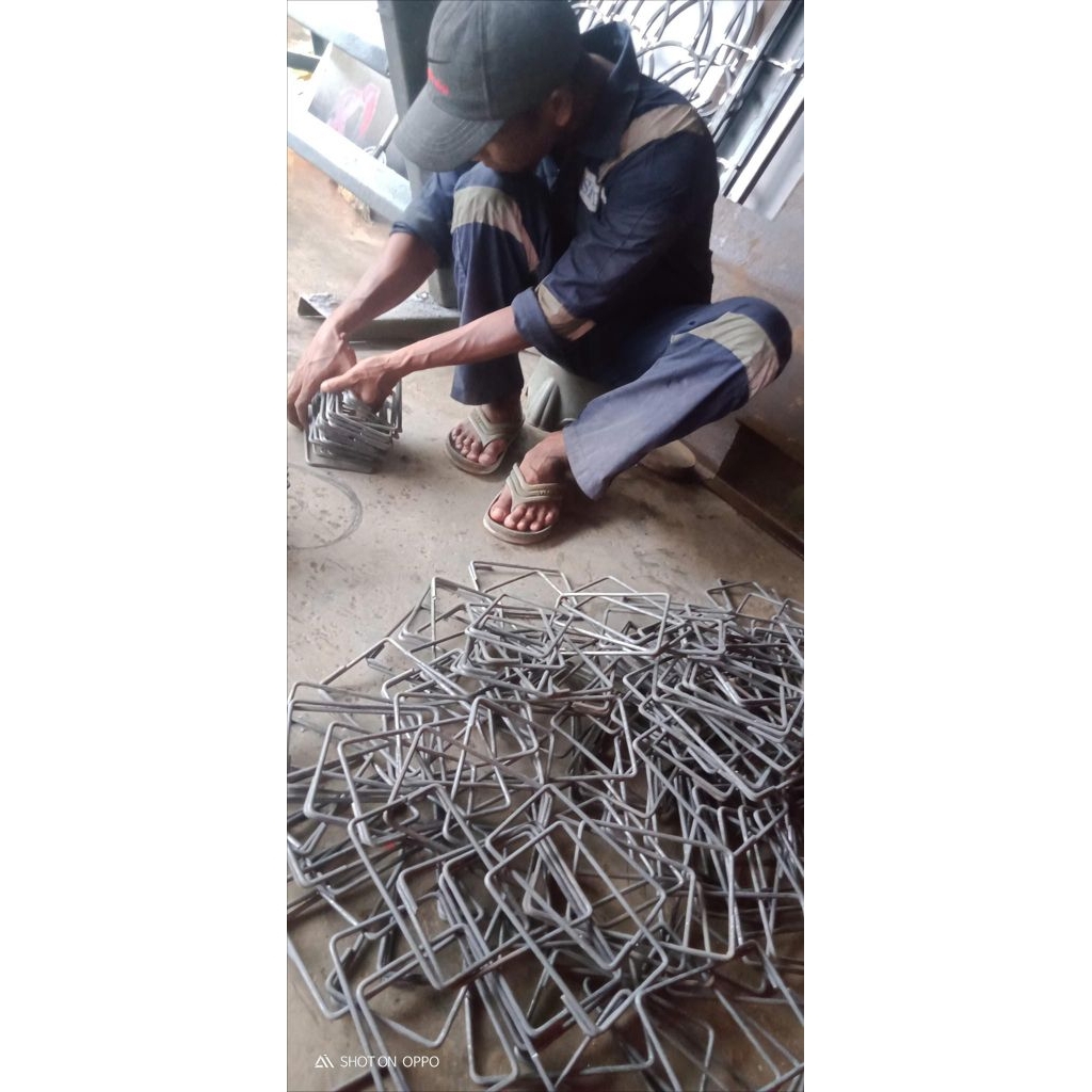 Jual besi begel 10x20 (50 pcs ) ring besi | kolom besi beton | Shopee ...
