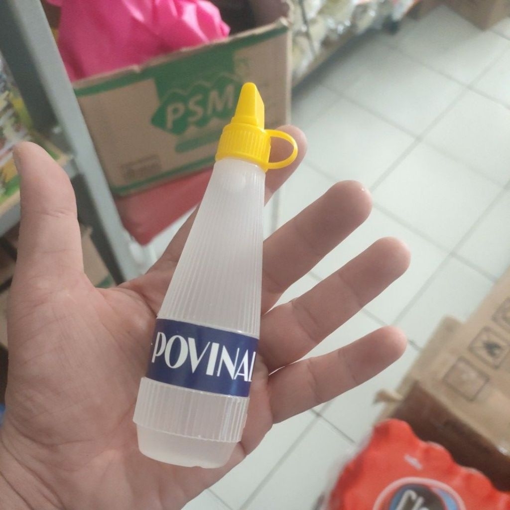 Jual lem cair /liquid adhesive/lem tutup kuning/ lem povinal | Shopee ...