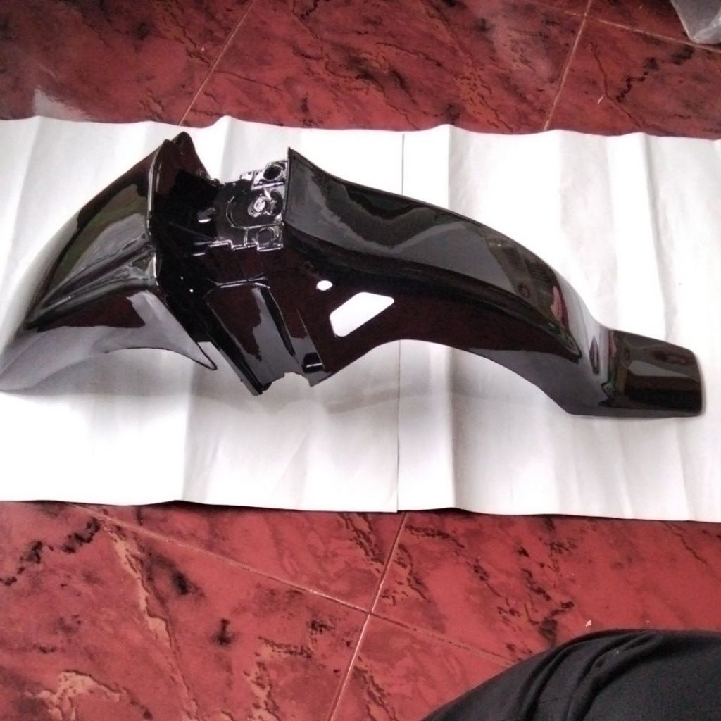 Jual SPAKBOR DEPAN YAMAHA ALFA BAHAN TEBAL HITAM METALIK MIRIP ORIGINAL ...