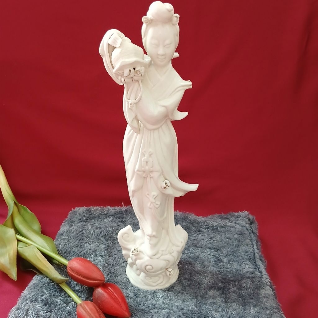 Jual Patung keramik antik Chinese Guanyin, pre-owned | Shopee Indonesia