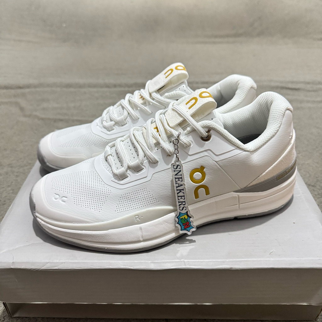 Jual ON THE ROGER PRO ACE IVORY FOG PREMIUM ORIGINAL | Shopee Indonesia