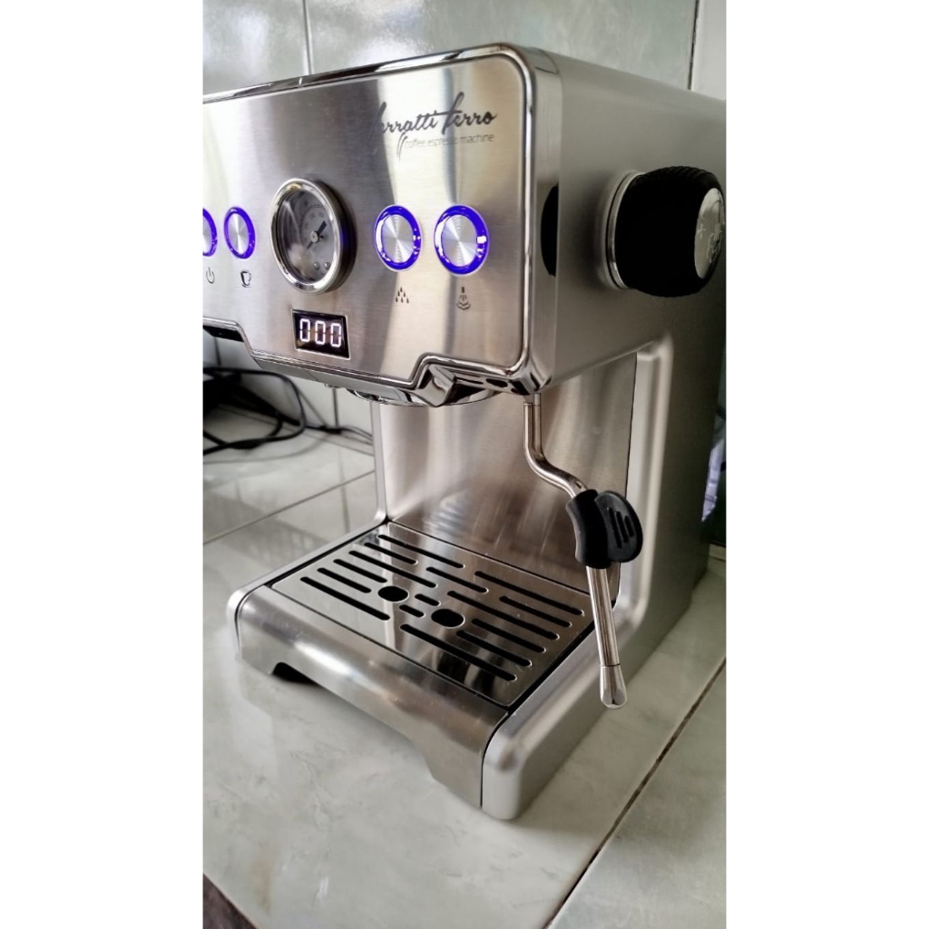 Jual Mesin Kopi Ferratti Ferro FCM-3605 Espresso Machine (Silver ...