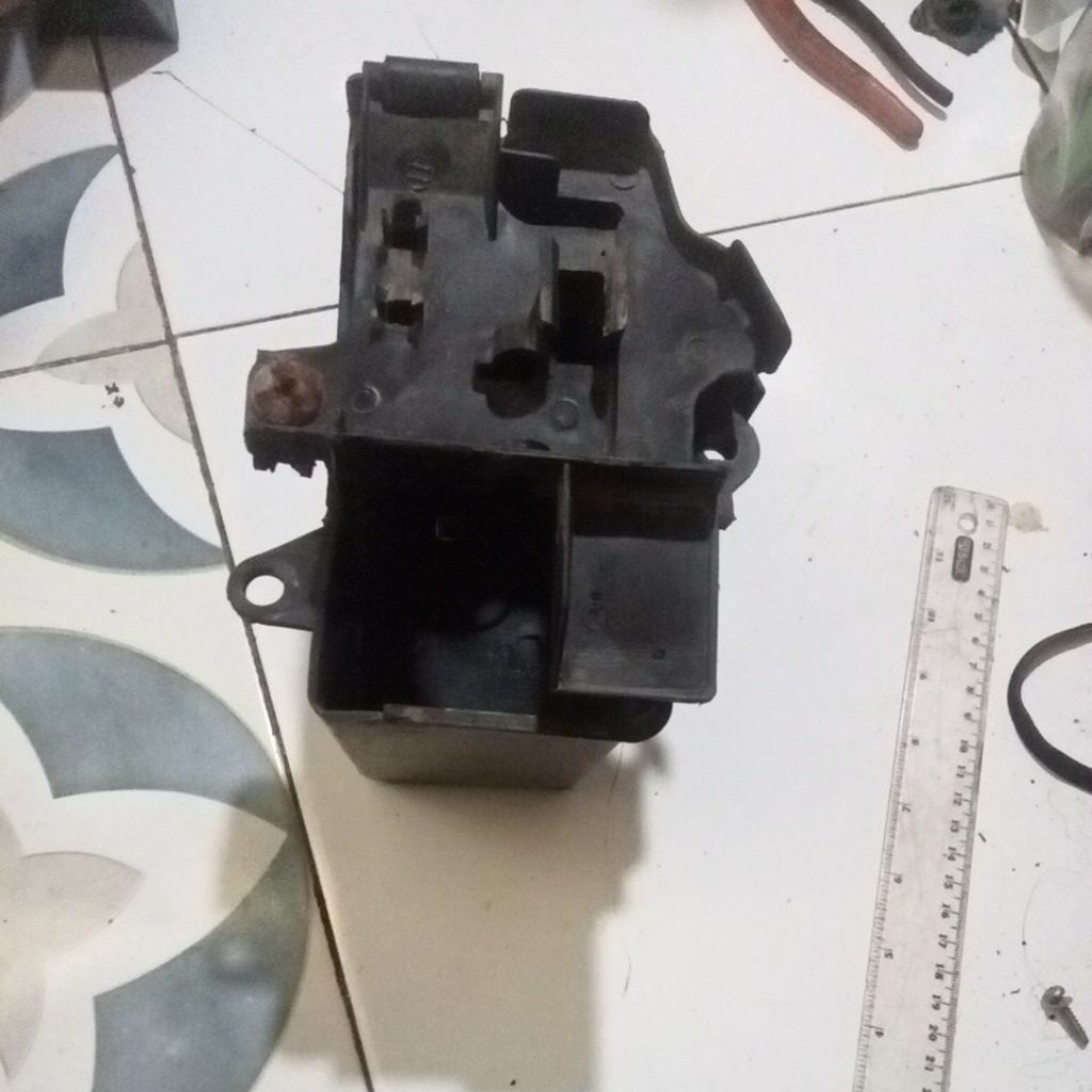 Jual Box tempat aki Astrea grand, legenda ,impressa,original scond ...