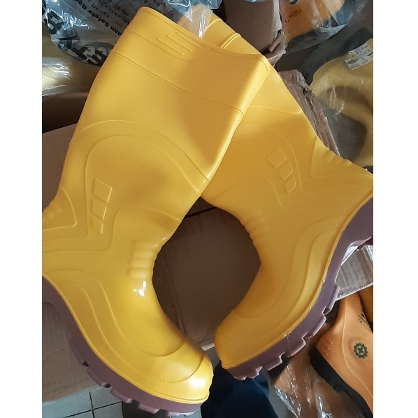 Jual KRISBOW, INSERVICE, LEOPARD, LEGION SAFETY BOOTS kunning Oil ...