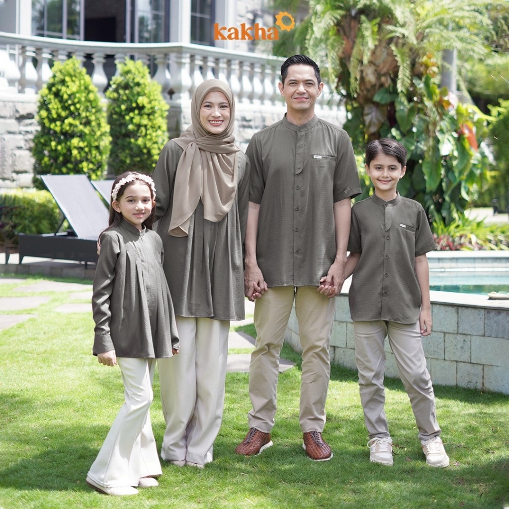 Jual Kakha x Alyssa Soebandono - New Arrival - Sarimbit Keluarga Saga ...