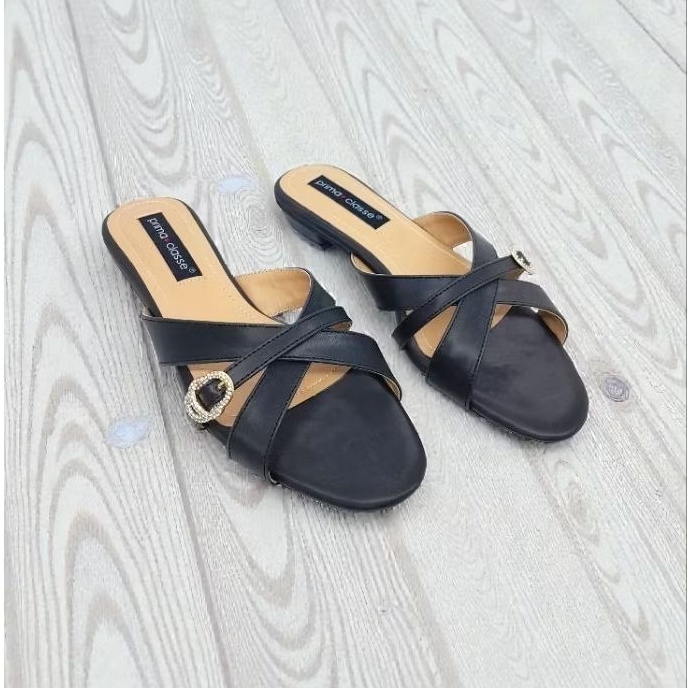 Jual PRIMA CLASSE PD2 2512 - Flat Sandal 1 cm Wanita L Black | Shopee ...
