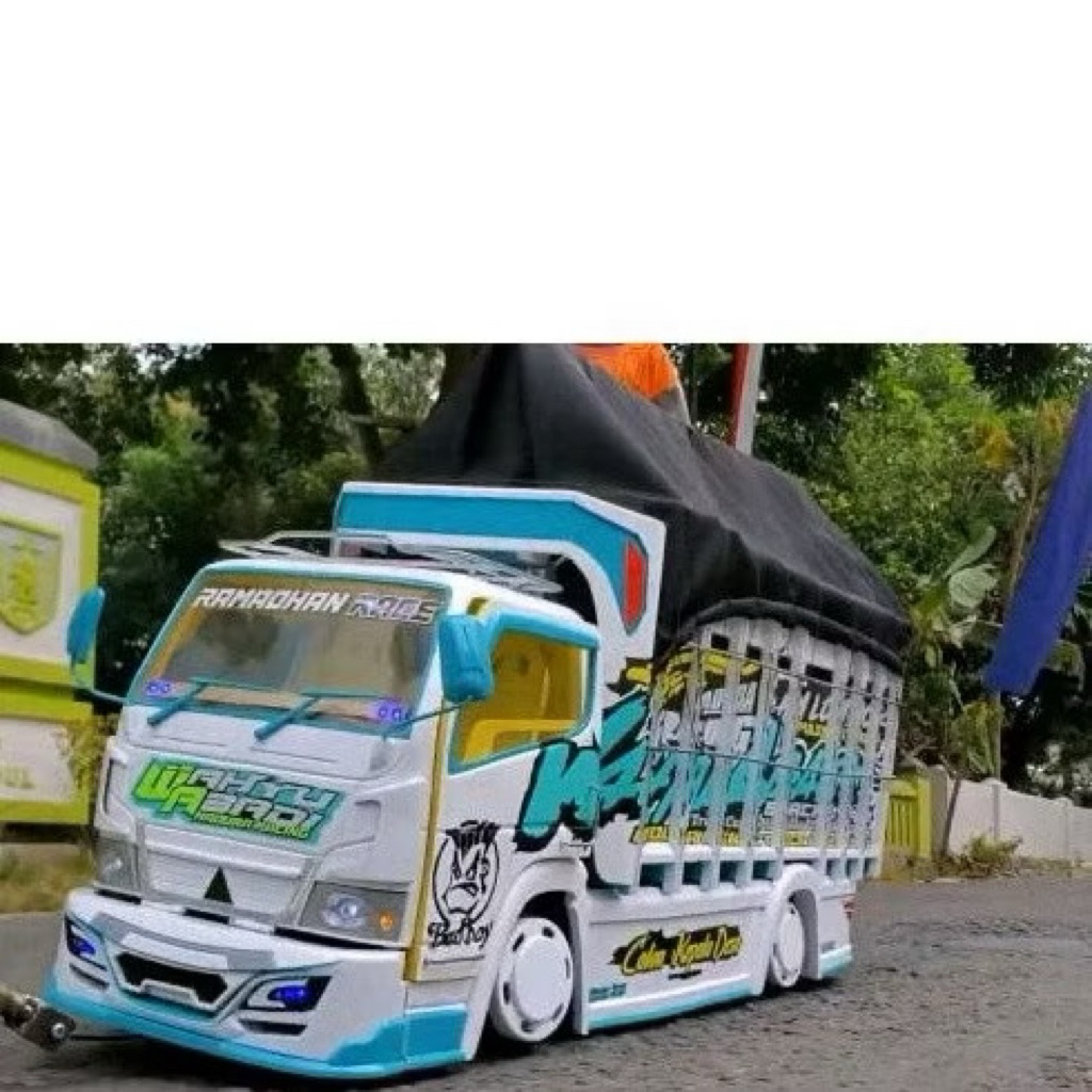 Jual Promo Miniatur Truk Oleng Wahyu Abadi Kayu Full Lampu dan Terpal ...
