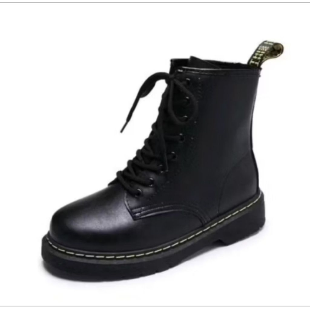 Jual Sepatu Docmart Terlengkap & Harga Terbaru Mei 2026 | Shopee Indonesia