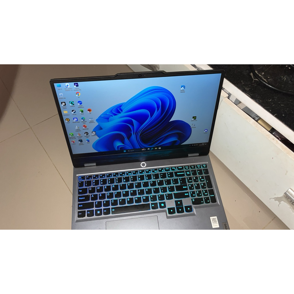 Jual Lenovo LOQ | Shopee Indonesia