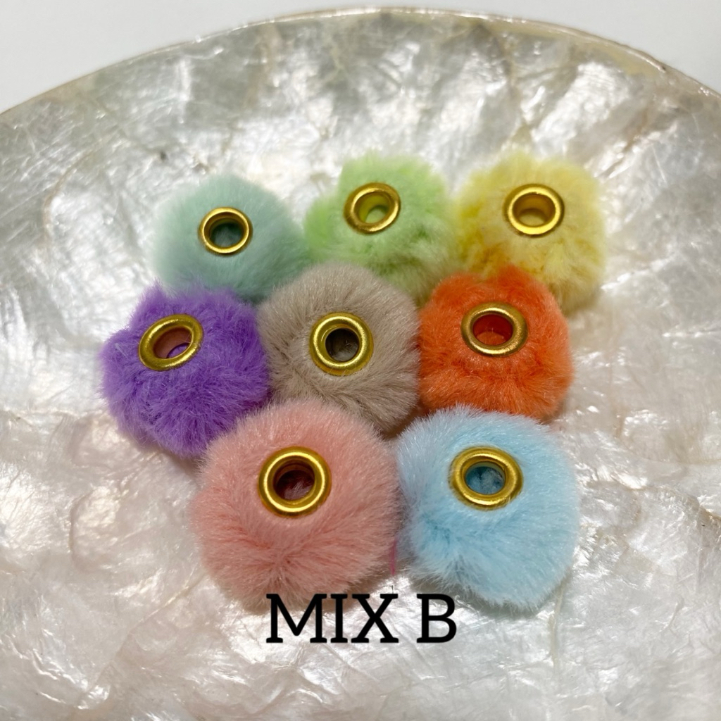 Jual Manik Bulat Pom - Pom ( Lubang tembus atas bawah ) | Shopee Indonesia
