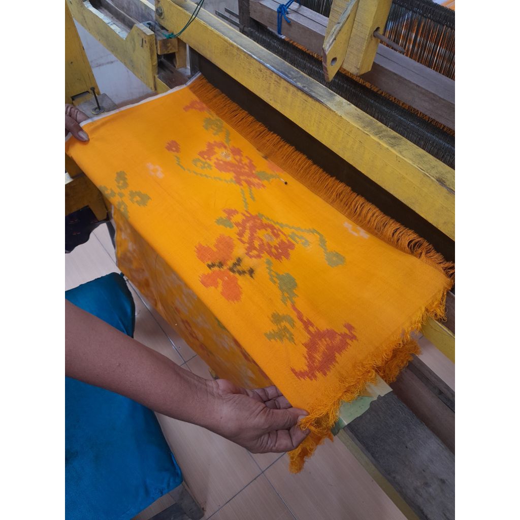 Jual kain tenun batik bomba khas Sulawesi Tengah | Shopee Indonesia