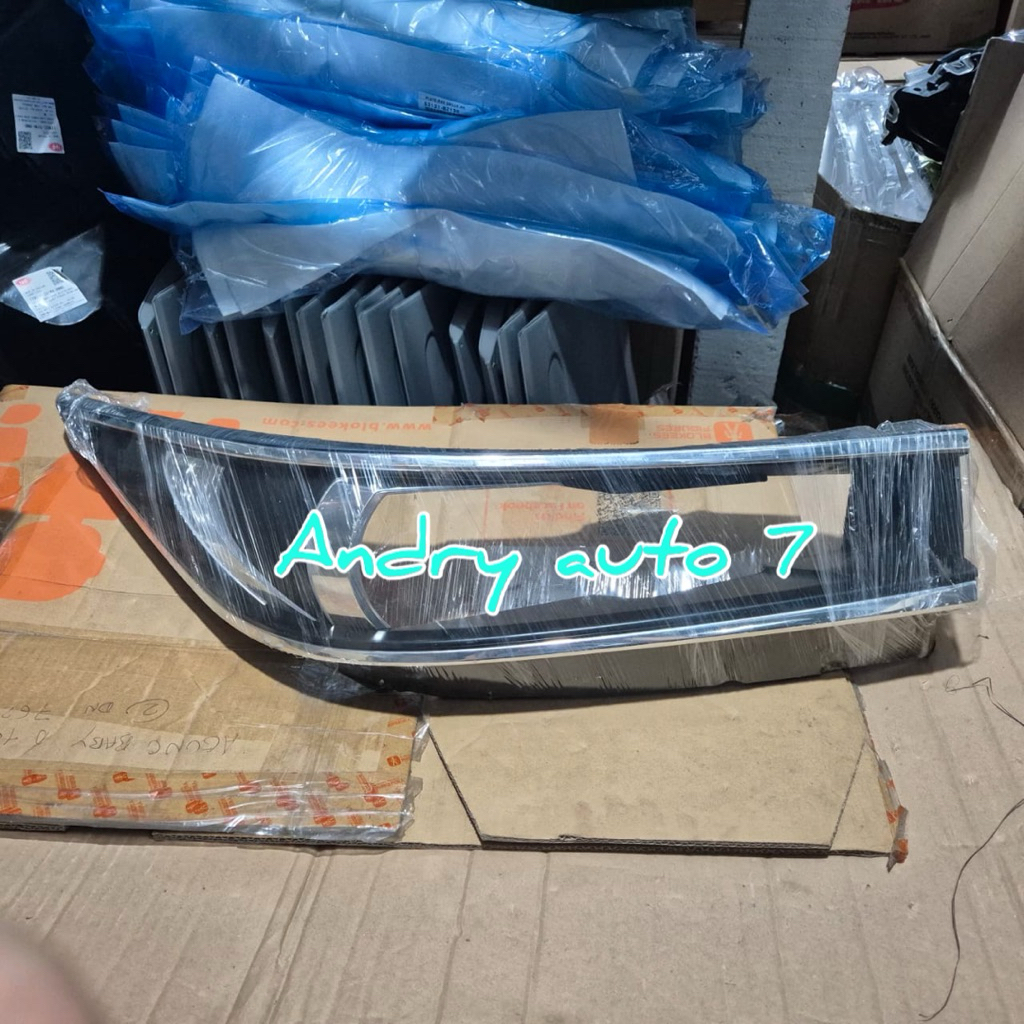 Jual Kacamata atau frame headlamp Toyota Innova reborn type G | Shopee ...