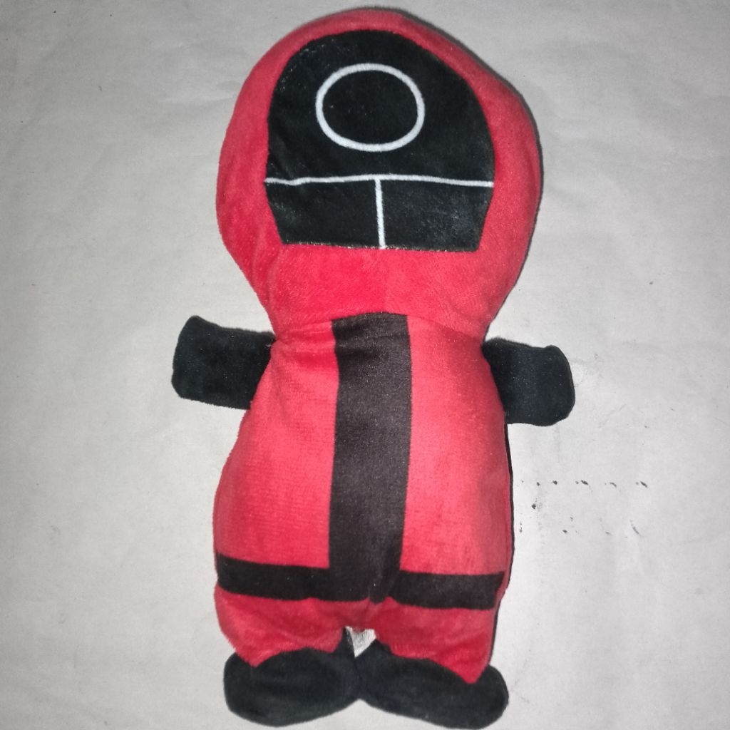 Jual Boneka Robot Squid Game talking walking (Bekas) | Shopee Indonesia