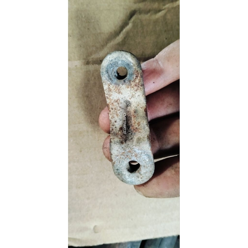 Jual Dudukan sayap KANAN Jupiter MX Old ORI Bekas Copotan | Shopee ...