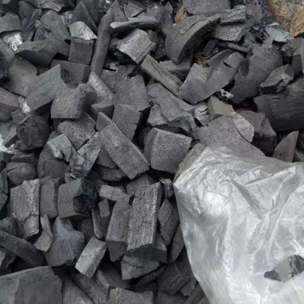 Jual Arang areng kayu 1 kg untuk serbaguna sate,media tanam dll ...