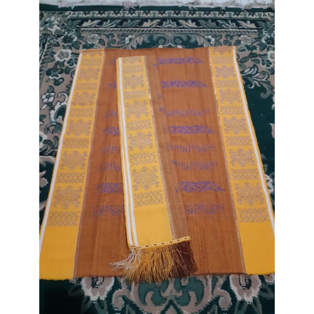 Jual Set Rok Kuning Tumpal Ungu motif bulung gundur | Shopee Indonesia