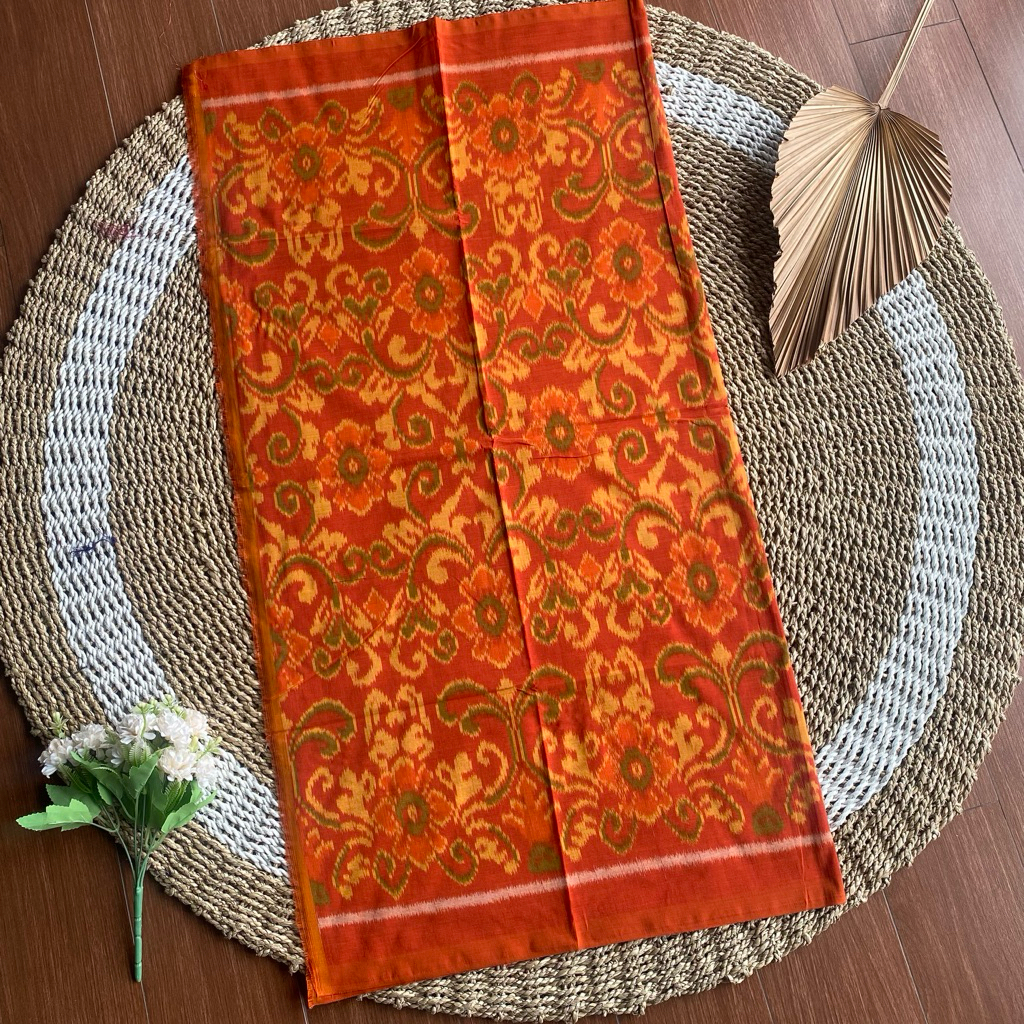 Jual KAIN TENUN ENDEK BALI MOTIF PATRA ORANGE GRINGSING | Shopee Indonesia