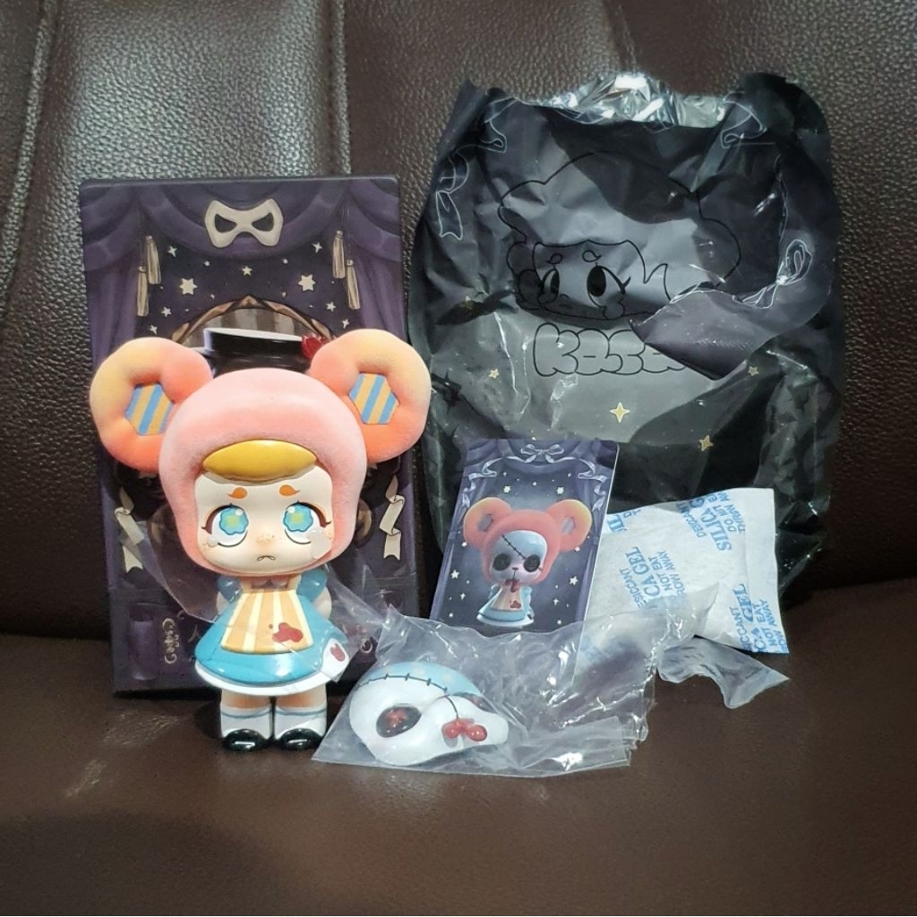 Jual Onice Kasa I am not a baddie figure | Shopee Indonesia