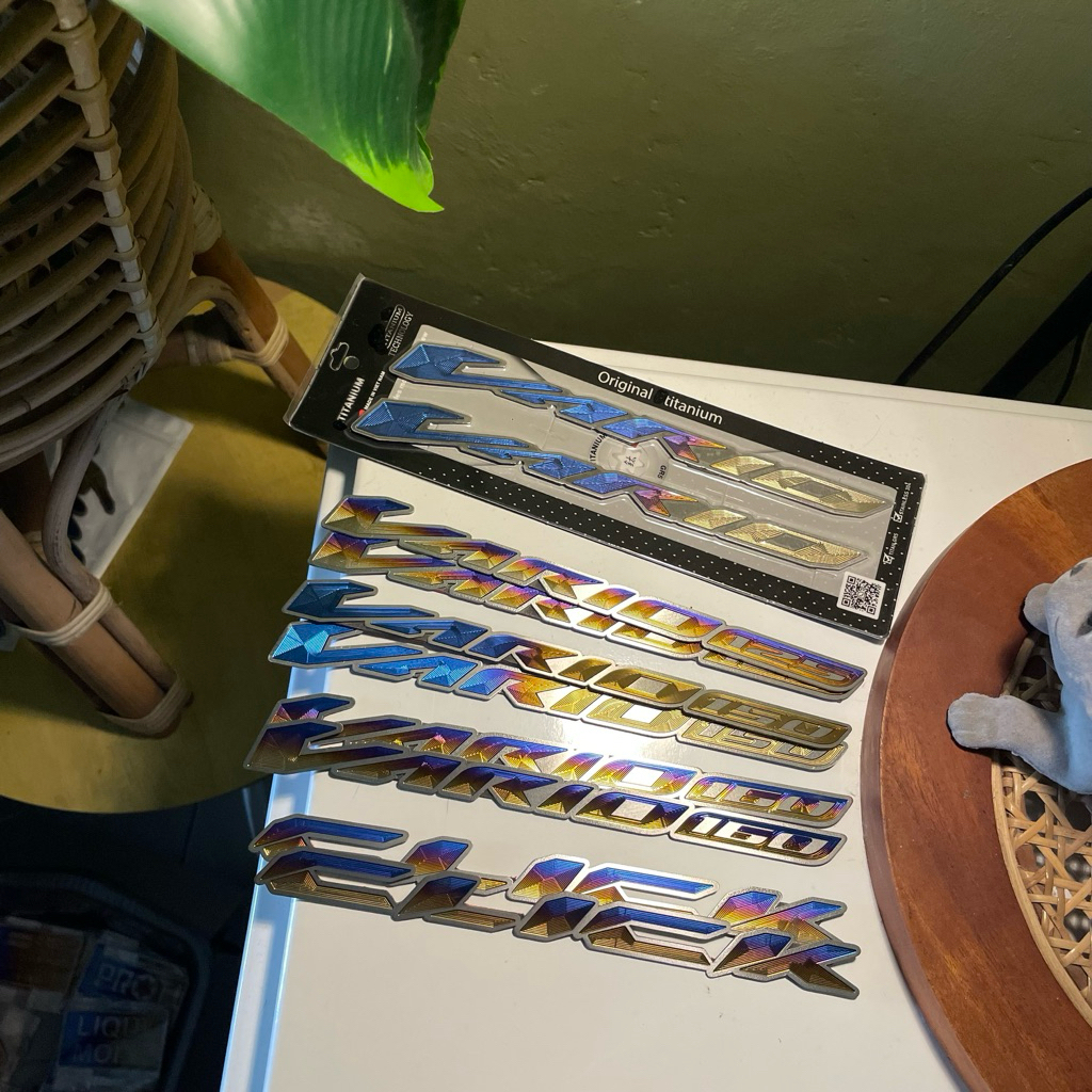 Jual EMBLEM BODY TITANIUM VARIO 125 / 150 / 160 / CLICK Grade 5 ...