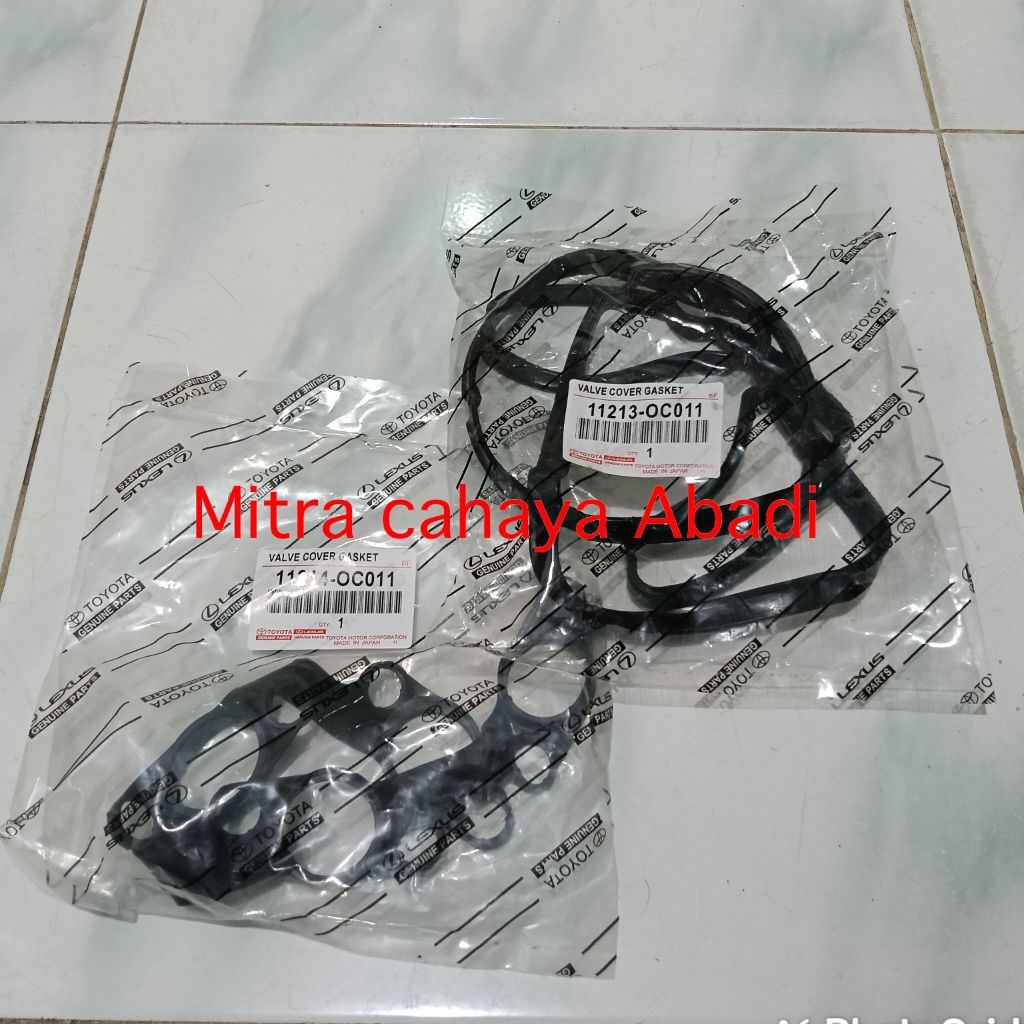 Jual Paking Packing tutup klep + seal busi innova inova Hilux Fortuner ...
