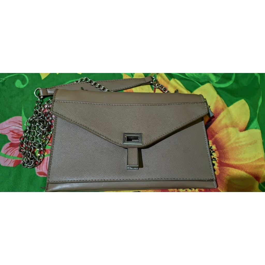 Jual tas preloved oneda / dompet kondangan oneda | Shopee Indonesia