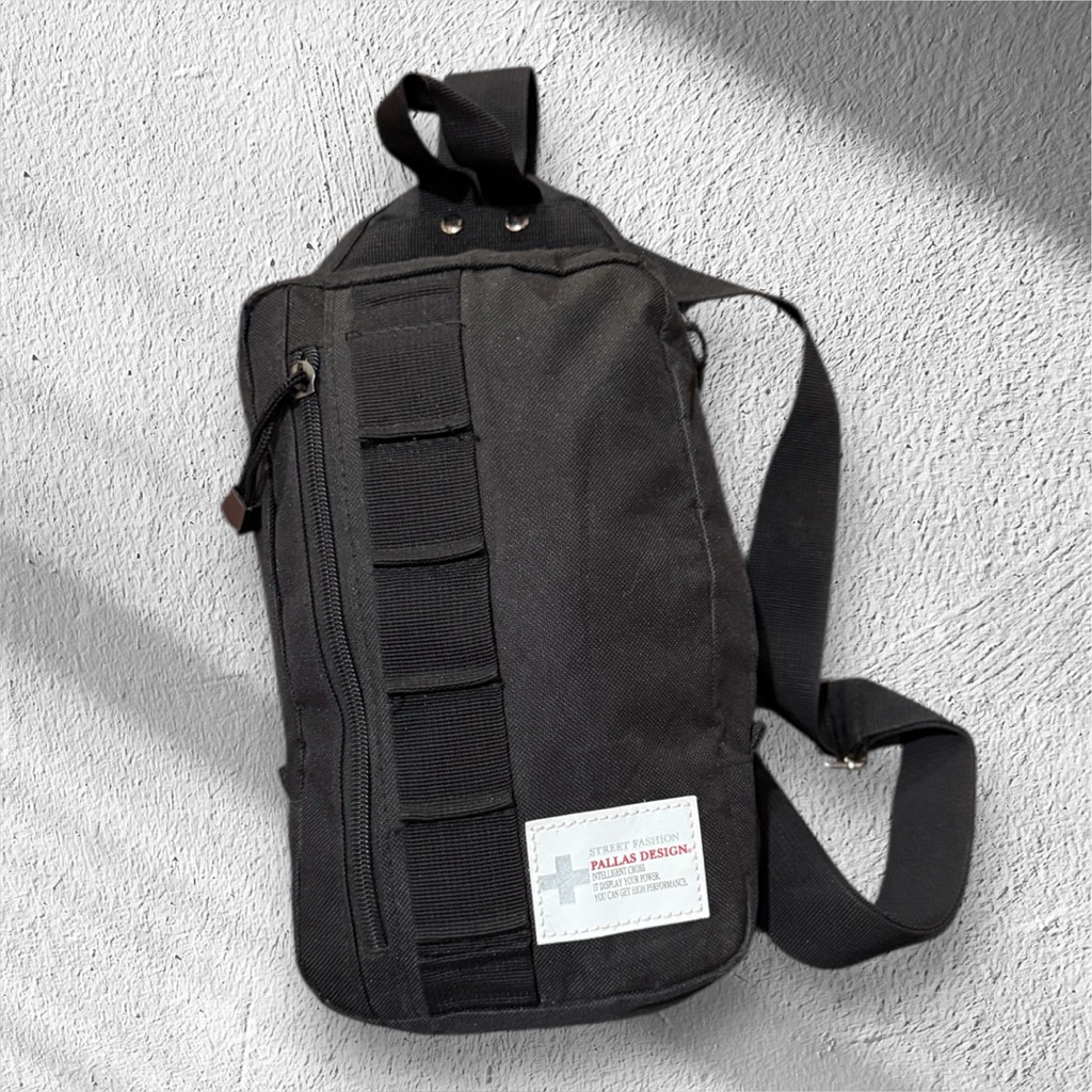 Jual Tas Crossbody Hitam Pallas Design | Shopee Indonesia