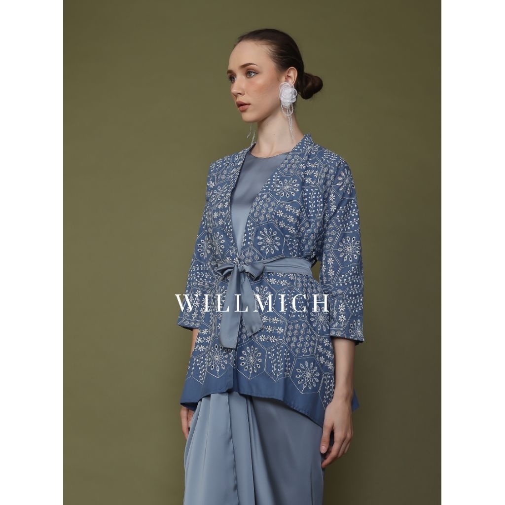 Jual 4 - Outer Biru Tua Bordir Bunga | Shopee Indonesia