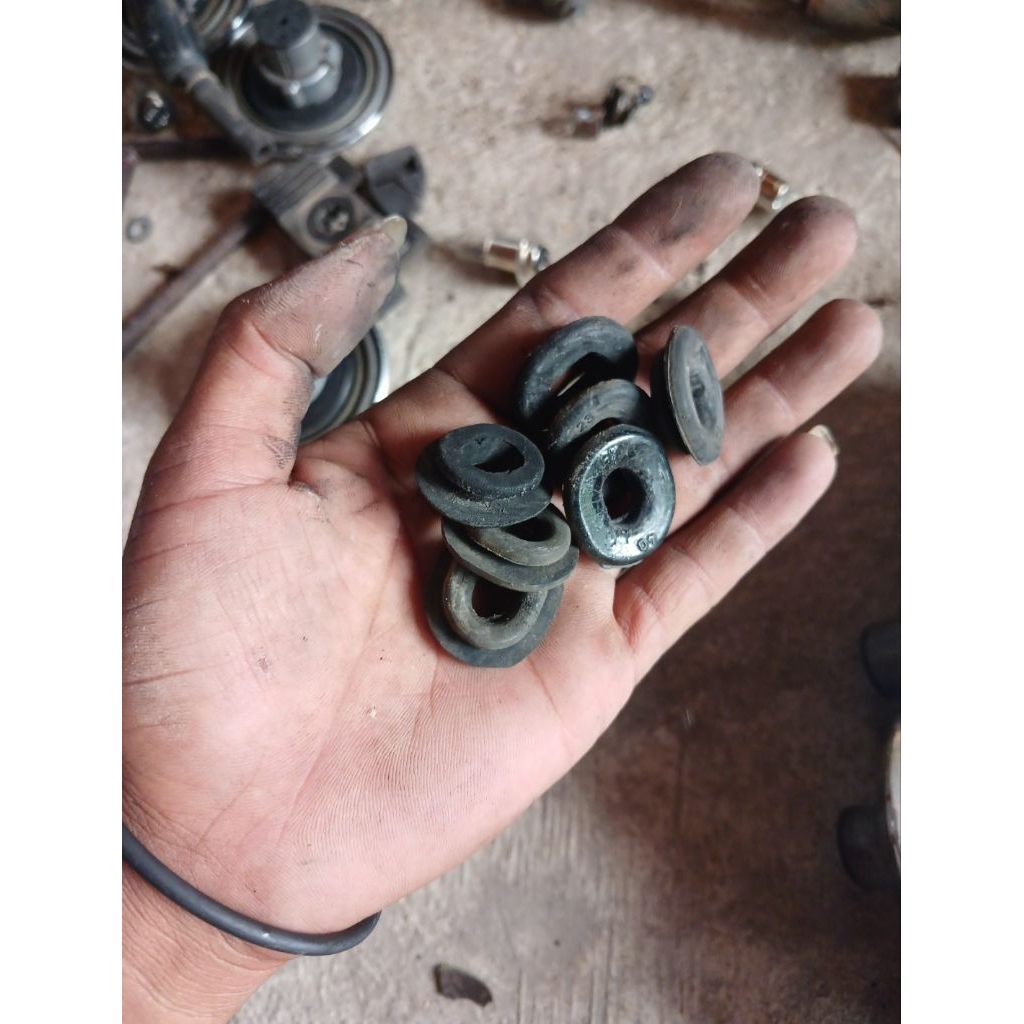 Jual karet bodi universal bulat untuk bodi motor | Shopee Indonesia