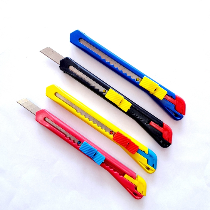 Jual cutter pisau multifungsi gunting alat potong soft color | Shopee ...